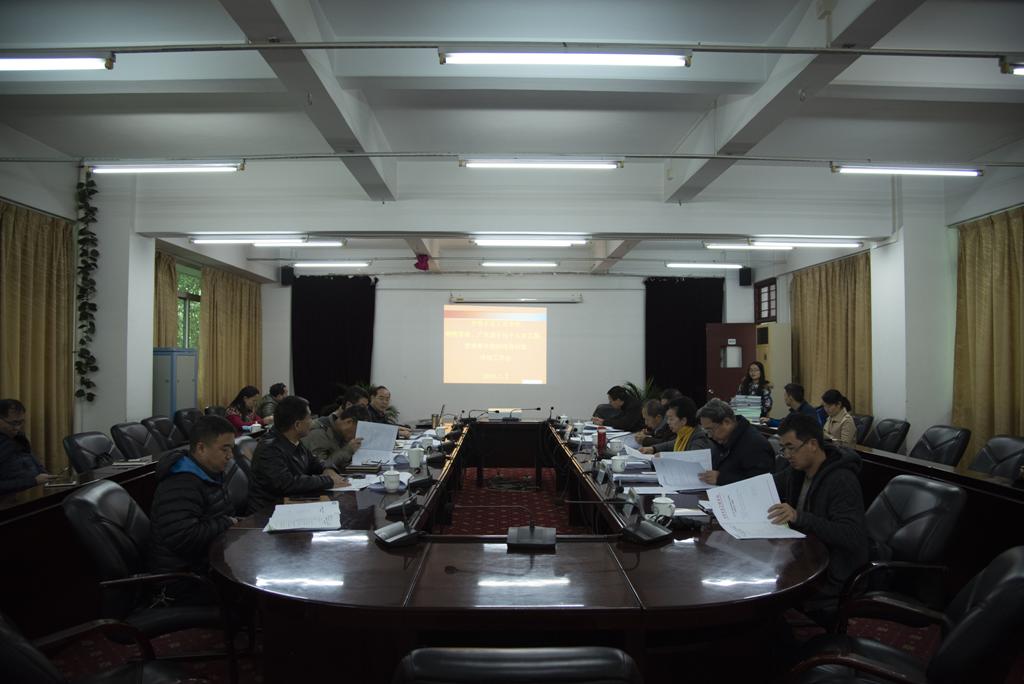 学校召开仲恺学者、广东省“千百十人才工程”、优秀青年教师培养对象考核工作会议-仲恺农业工程学院新闻网